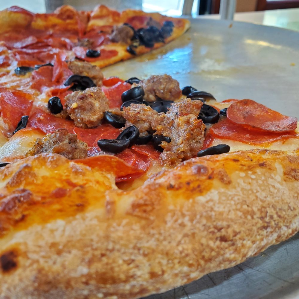 SPARKY’S PIZZA - DAMASCUS - Updated May 2024 - 38 Photos & 56 Reviews ...