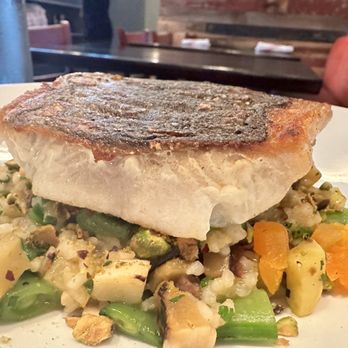 CONFLUENCE - Updated July 2025 - 231 Photos & 127 Reviews - 36889 N Tom ...