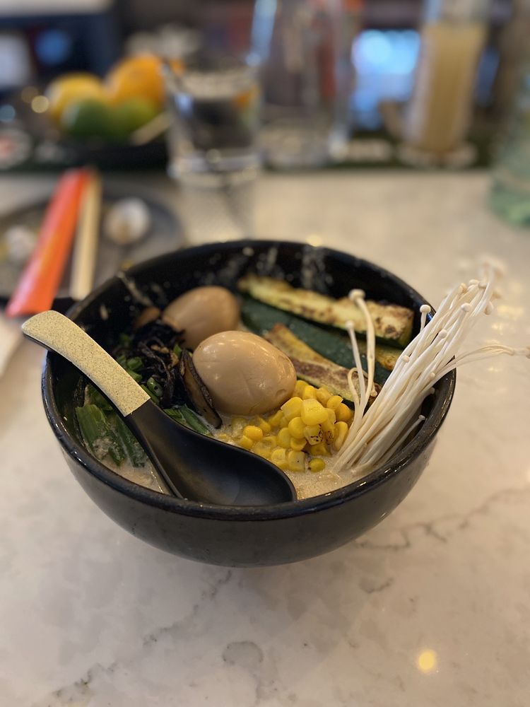 CHOW YUM - Updated December 2024 - 659 Photos & 307 Reviews - 2363 ...