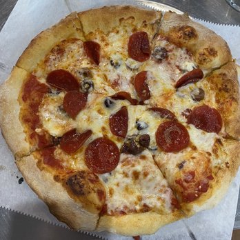 BELLA FUOCO WOOD FIRED PIZZA - Updated May 2024 - 103 Photos & 169 ...