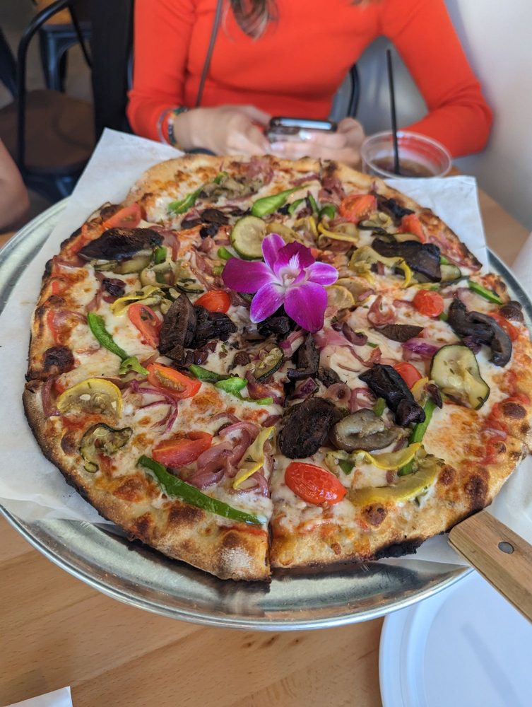 AMORE MIO PIZZA - 10 Photos & 15 Reviews - 74 Son-Lan Pkwy, Garner, NC - Menu - Yelp