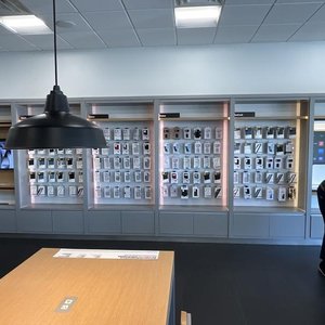 VERIZON - Updated January 2026 - 12 Photos & 64 Reviews - 6695 Las ...