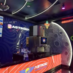 ASTROID BURGERS & WINGS - Updated June 2025 - 64 Photos & 28 Reviews ...
