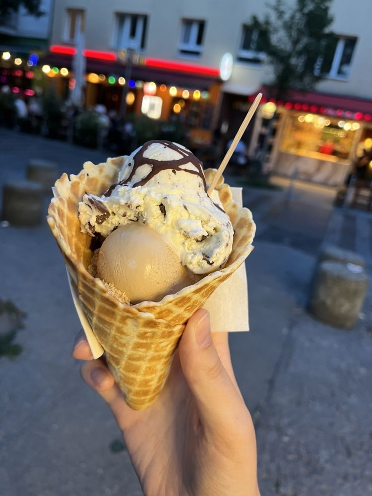 ALDEMIR EIS - Updated June 2025 - 86 Photos & 116 Reviews - Falckensteinstr. 7, Berlin, Germany ...