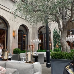 RH COURTYARD RESTAURANT AT RH NASHVILLE - Updated December 2025 - 649 ...