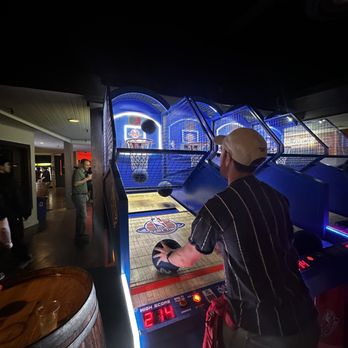 CIDERCADE AUSTIN - Updated July 2024 - 692 Photos & 436 Reviews - 600 E ...