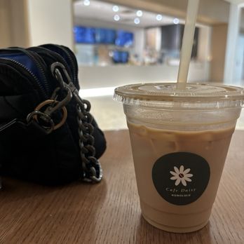 CAFE DAISY - Updated September 2025 - 207 Photos & 85 Reviews - 1132 ...