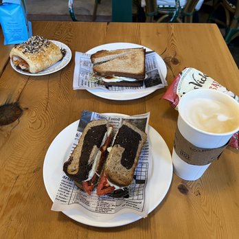 SCOUT CAFE - Updated March 2025 - 59 Photos & 48 Reviews - 2316 Baynard ...