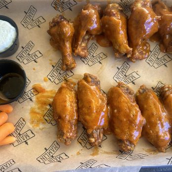 THE BAR AT MAIN & HAMLIN - Updated November 2025 - 30 Photos & 37 ...