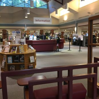 GEORGE MASON REGIONAL LIBRARY - Updated December 2025 - 20 Photos & 21 ...