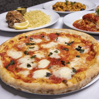 CARLUCCI’S GRILL - Updated August 2025 - 527 Photos & 586 Reviews ...