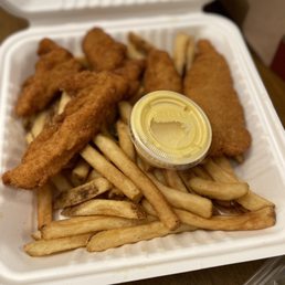 CAPRICCIO - Updated December 2025 - 83 Photos & 89 Reviews - 337 S ...