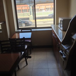 LOOP INN MOTEL - Updated October 2025 - 64 Photos & 49 Reviews - 1 ...