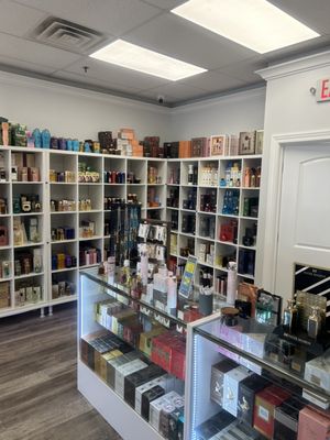 TRIPLE TRADERS PERFUMES - Updated May 2026 - 8550 S Harlem Ave ...