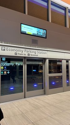 TPA - ECONOMY PARKING GARAGE - Updated September 2025 - 12 Photos & 12 ...