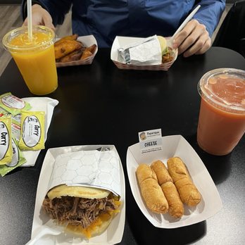 PAPAREPAS VENEZUELAN FOOD - Updated October 2025 - 117 Photos & 98 ...