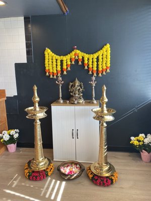 MALGUDI CAFE - Updated July 2024 - 28 Photos & 35 Reviews - 410 W ...