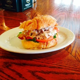 MITCHELL’S PUB - Updated August 2025 - 44 Photos & 71 Reviews - 304 ...