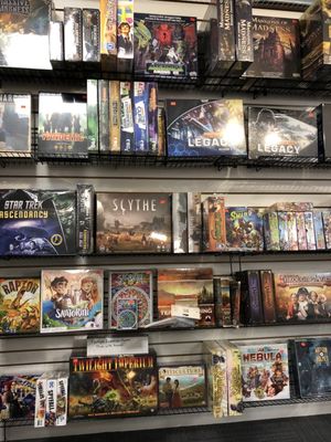 GAMES & COMICS PAIR O’DICE - 52 Photos & 50 Reviews - 10385 Main St ...