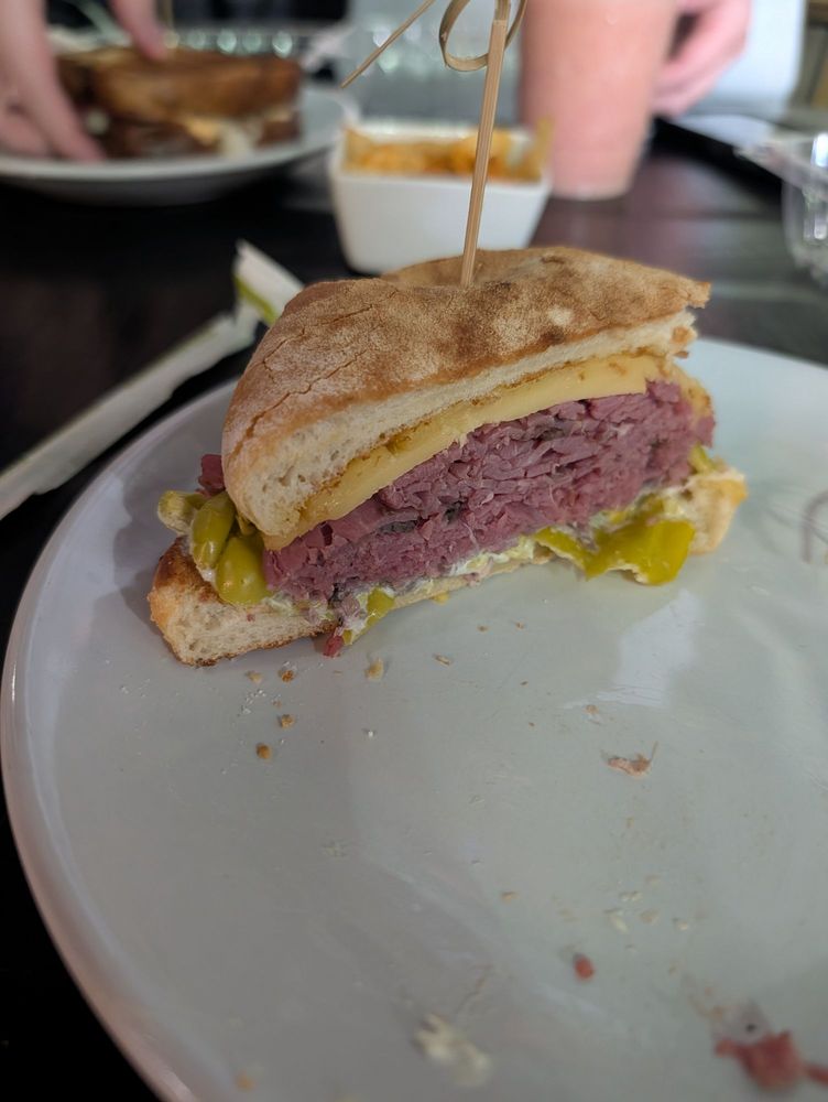 BISTRO 1940 - Updated December 2025 - 32 Photos & 12 Reviews - 618 New ...