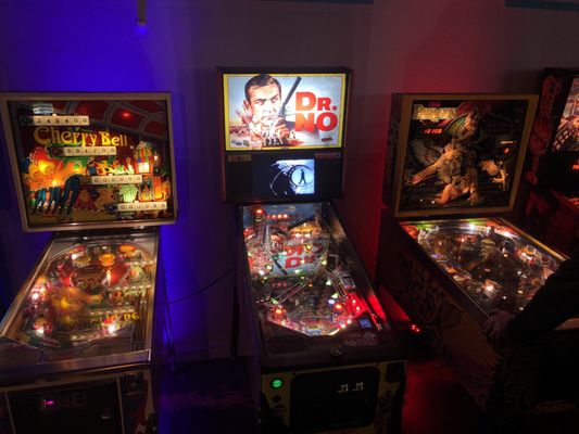 LYNN’S ARCADE - Updated December 2025 - 193 Photos & 53 Reviews - 1760 ...