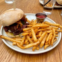 PORCH - Updated December 2025 - 232 Photos & 71 Reviews - 730 17th ...