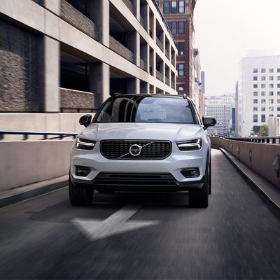 VOLVO CARS OF NAPLES - Updated September 2025 - 82 Photos & 46 Reviews ...