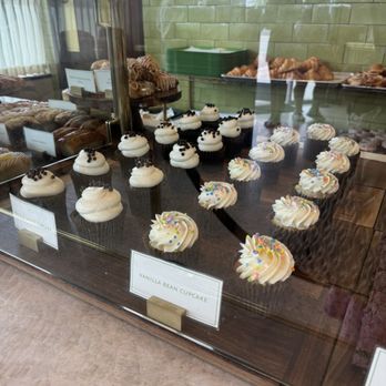 HIVE BAKERY & CAFE - Updated November 2024 - 285 Photos & 130 Reviews ...