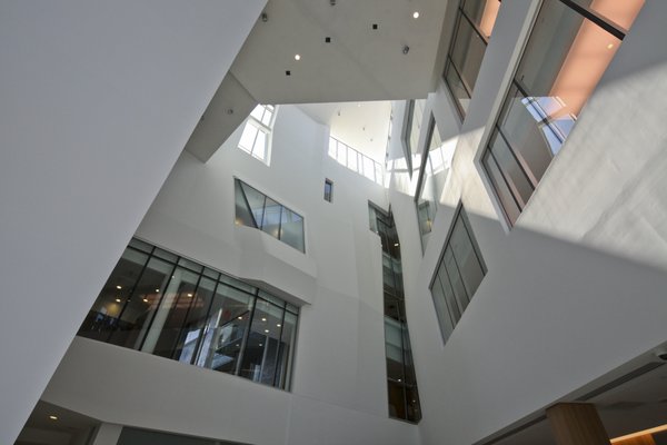 YALE HEALTH CENTER - Updated December 2025 - 24 Photos & 23 Reviews ...