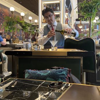 THE HOLBROOK HOUSE - Updated November 2024 - 404 Photos & 161 Reviews ...