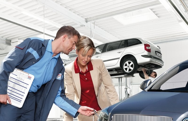 MONARCH AUTOMOTIVE - Updated April 2024 - 30 Photos - Frank Perkins Way ...