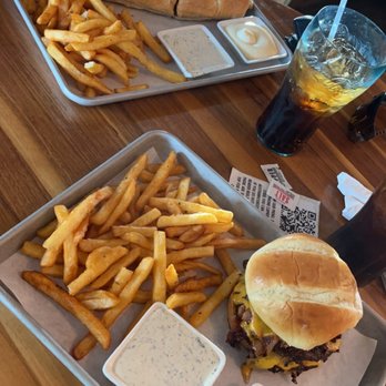 AUSTIN BROTHERS BEER CO - Updated August 2024 - 184 Photos & 224 ...