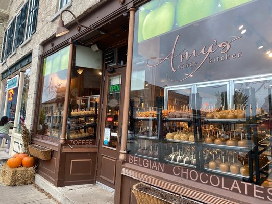 AMY’S CANDY KITCHEN - Updated October 2025 - 115 Photos & 126 Reviews ...