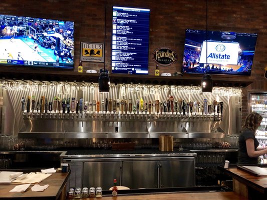 BEERHEAD BAR & EATERY - 162 Photos & 83 Reviews - 44375 Twelve Mile Rd ...