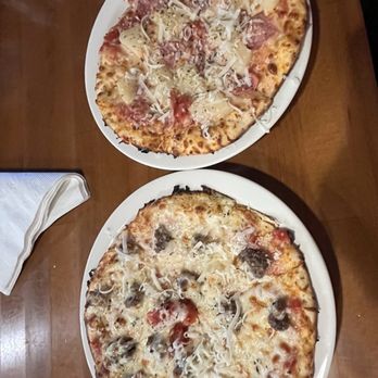 575 PIZZERIA - Updated September 2025 - 182 Photos & 382 Reviews - 2803 ...