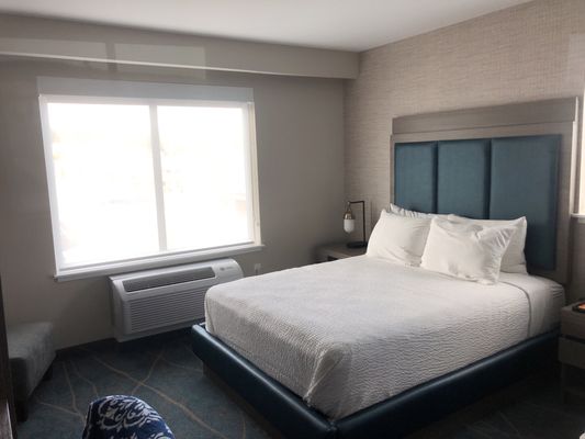 SALISH INN - Updated September 2025 - 36 Photos & 39 Reviews - 907 30th ...