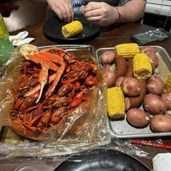 BAYOU CAT RESTAURANT - Updated December 2024 - 384 Photos & 396 Reviews ...