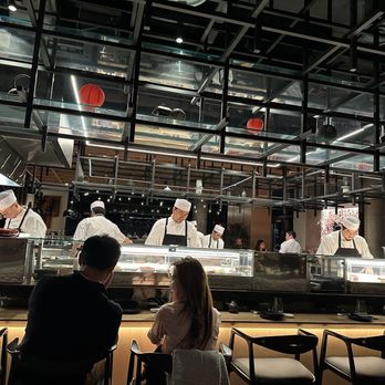 MODAN - Updated June 2025 - 365 Photos & 67 Reviews - 1788 Chain Bridge ...