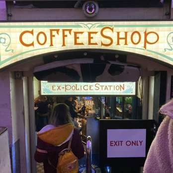 THE BULLDOG PALACE - Updated July 2025 - 96 Photos & 75 Reviews ...