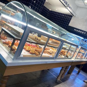 PARIS BAGUETTE - Updated June 2024 - 238 Photos & 94 Reviews - 100 W ...