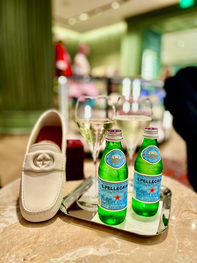 GUCCI - Updated September 2025 - 31 Photos & 17 Reviews - 2126 Abbott ...