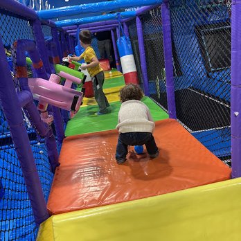 SMILEY - Updated January 2026 - 198 Photos & 96 Reviews - 5729 E 86th ...