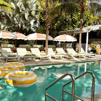 MIAMI POOL HOUSE - Updated December 2025 - 26 Photos - 105-107 NE 25th ...