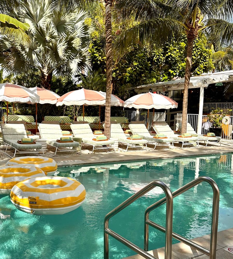 MIAMI POOL HOUSE - Updated June 2025 - 10 Photos - 105-107 NE 25th St ...