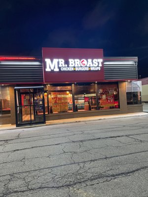 MR BROAST - Updated November 2024 - 164 Photos & 275 Reviews - 820 E ...