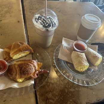 RAO’S BAKERY - Updated August 2024 - 314 Photos & 343 Reviews - 6915 ...