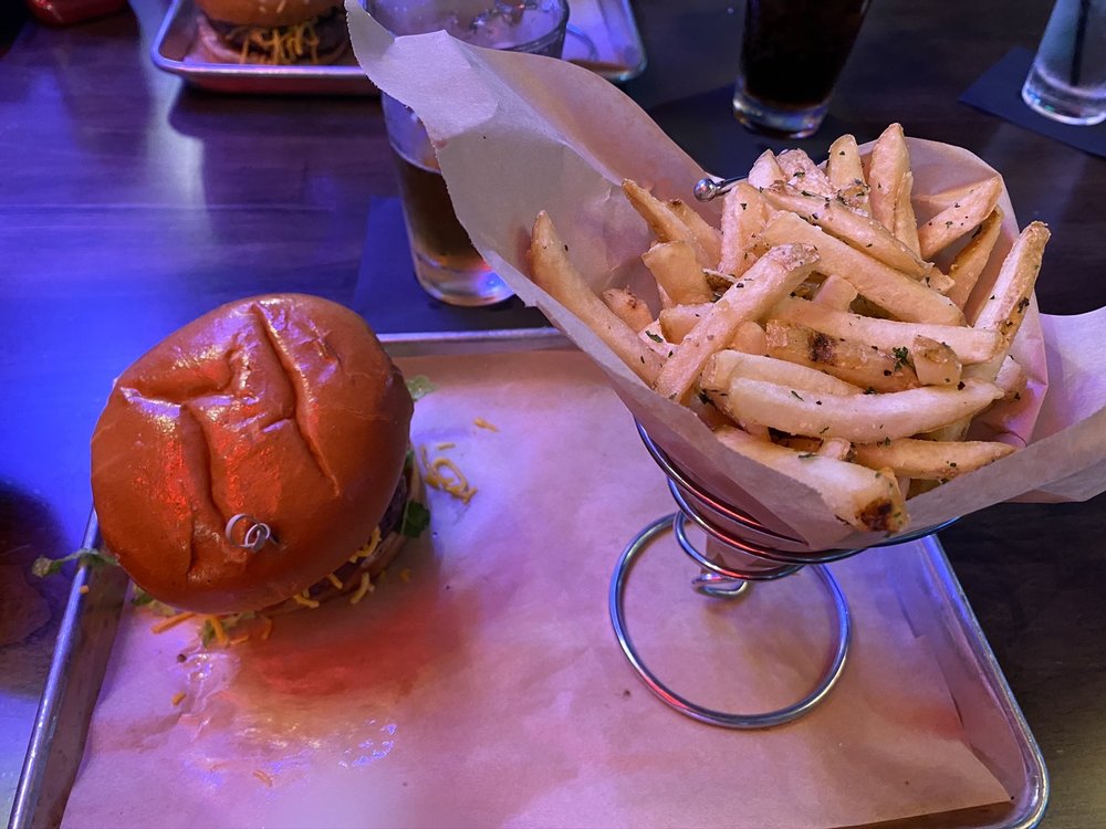 5216 TABLE & TAP - Updated August 2024 - 30 Photos & 59 Reviews - 5216 ...