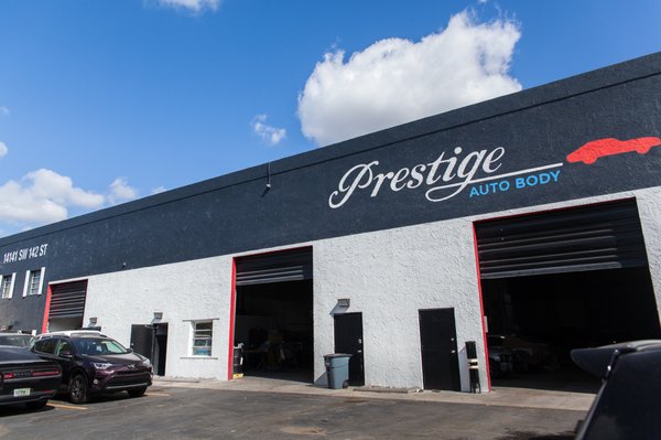 PRESTIGE AUTO BODY - Updated December 2025 - 23 Photos & 103 Reviews ...