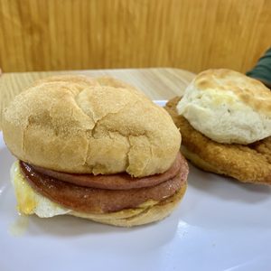 FAT FELLAS BBQ & GRILLE - 29 Photos & 48 Reviews - 6734 US-70, Newport ...