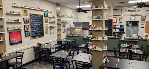 SHAKERS AMERICAN CAFÉ - Updated May 2024 - 795 Photos & 487 Reviews ...